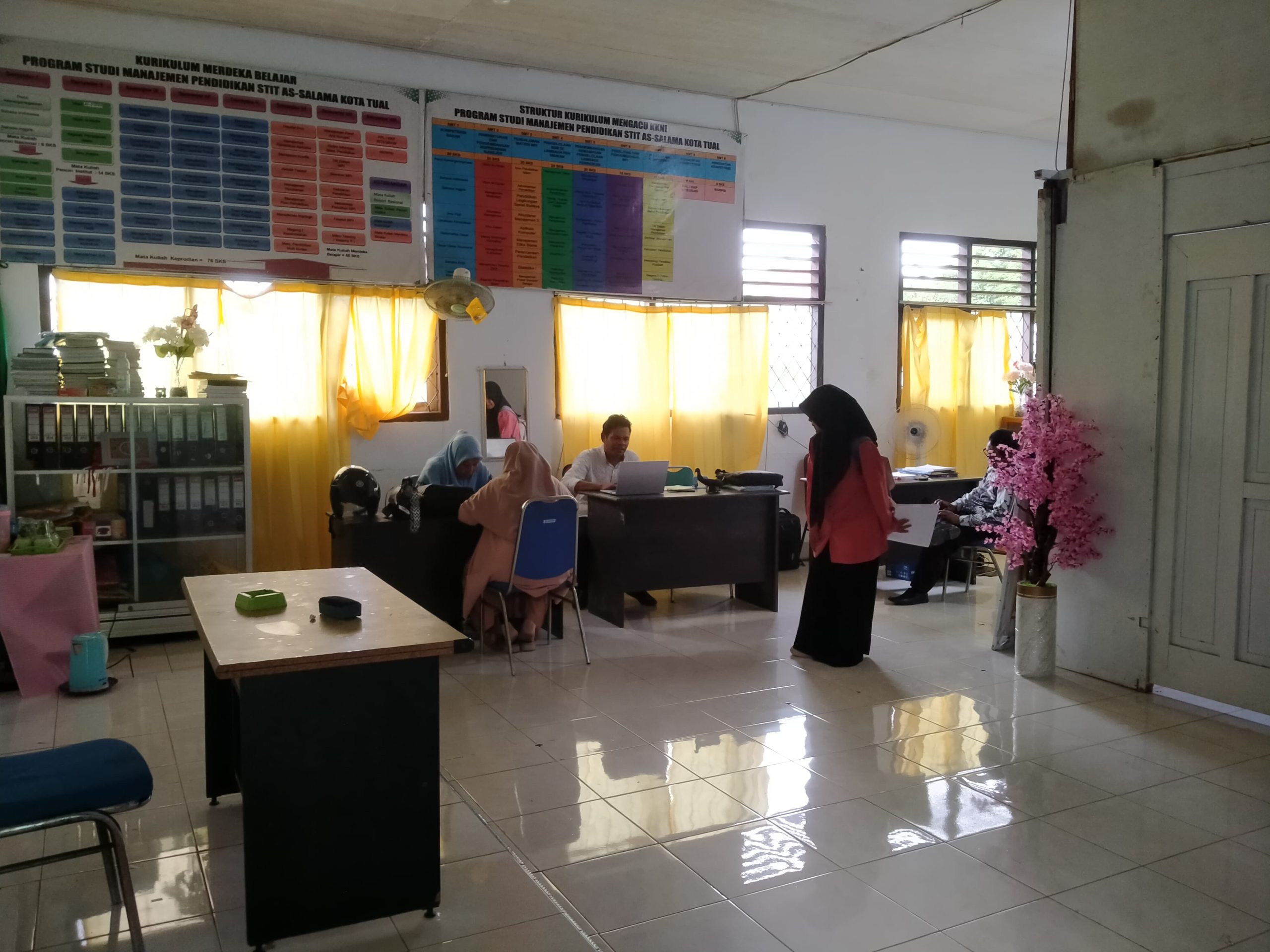 Fasilitas Kampus - STIT As-Salama Tual